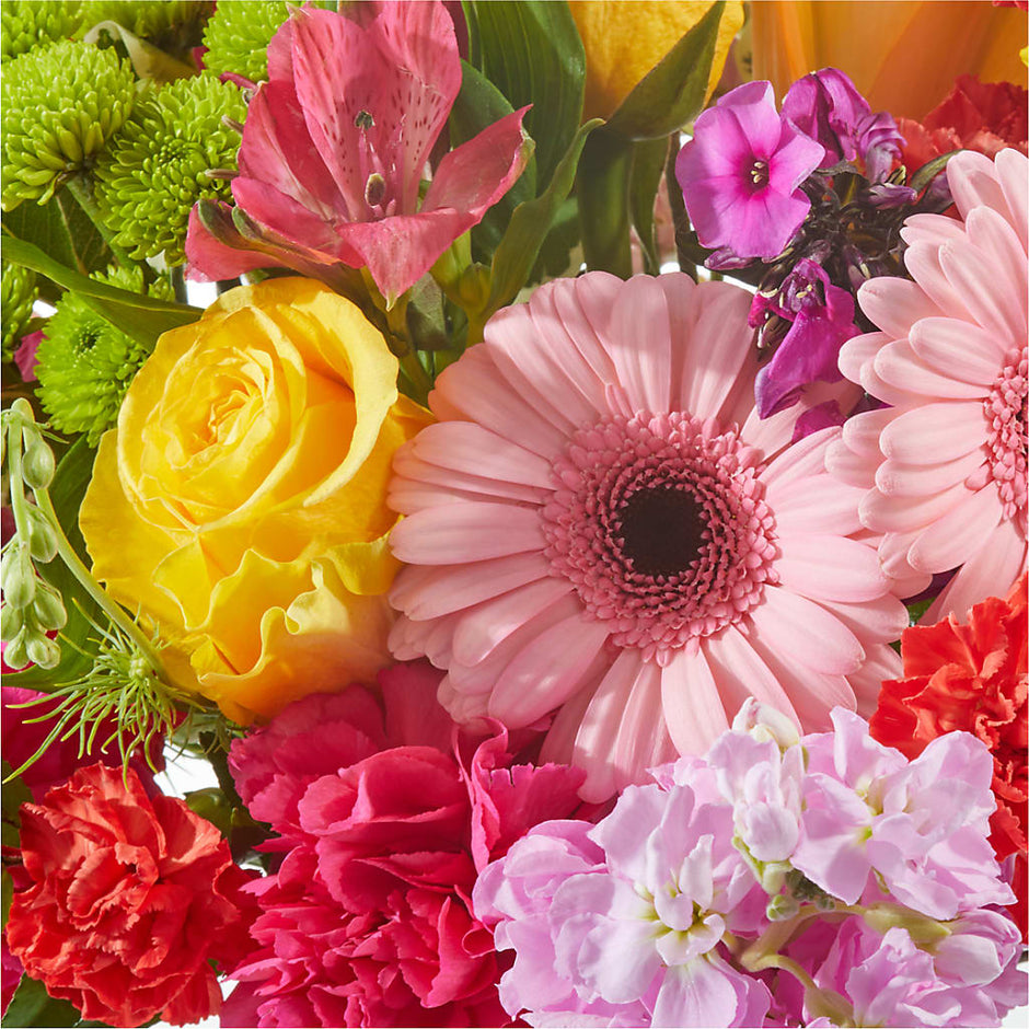 Cincinnati Florist | Same Day Flower Delivery by Vern's Sharonville Florist